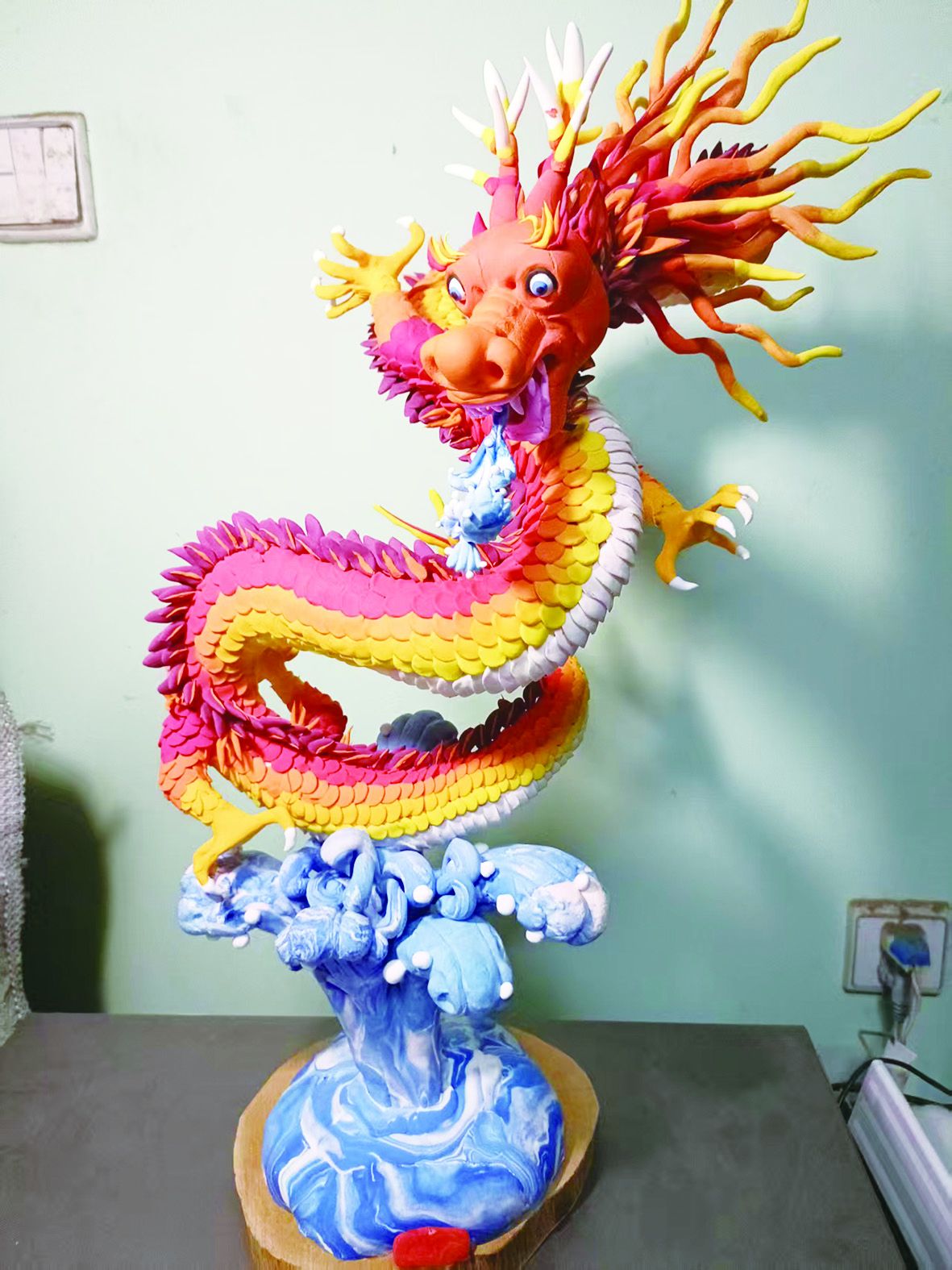 齐河面塑非遗传承人王向东： 一团彩面 捏出指尖风华